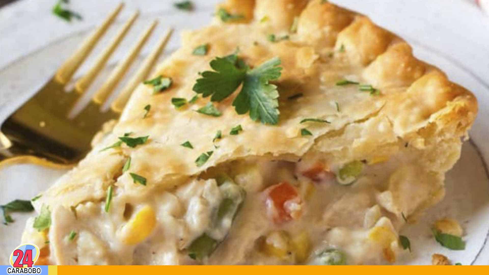 Pastel de pollo cremoso: muy fácil de preparar en casa